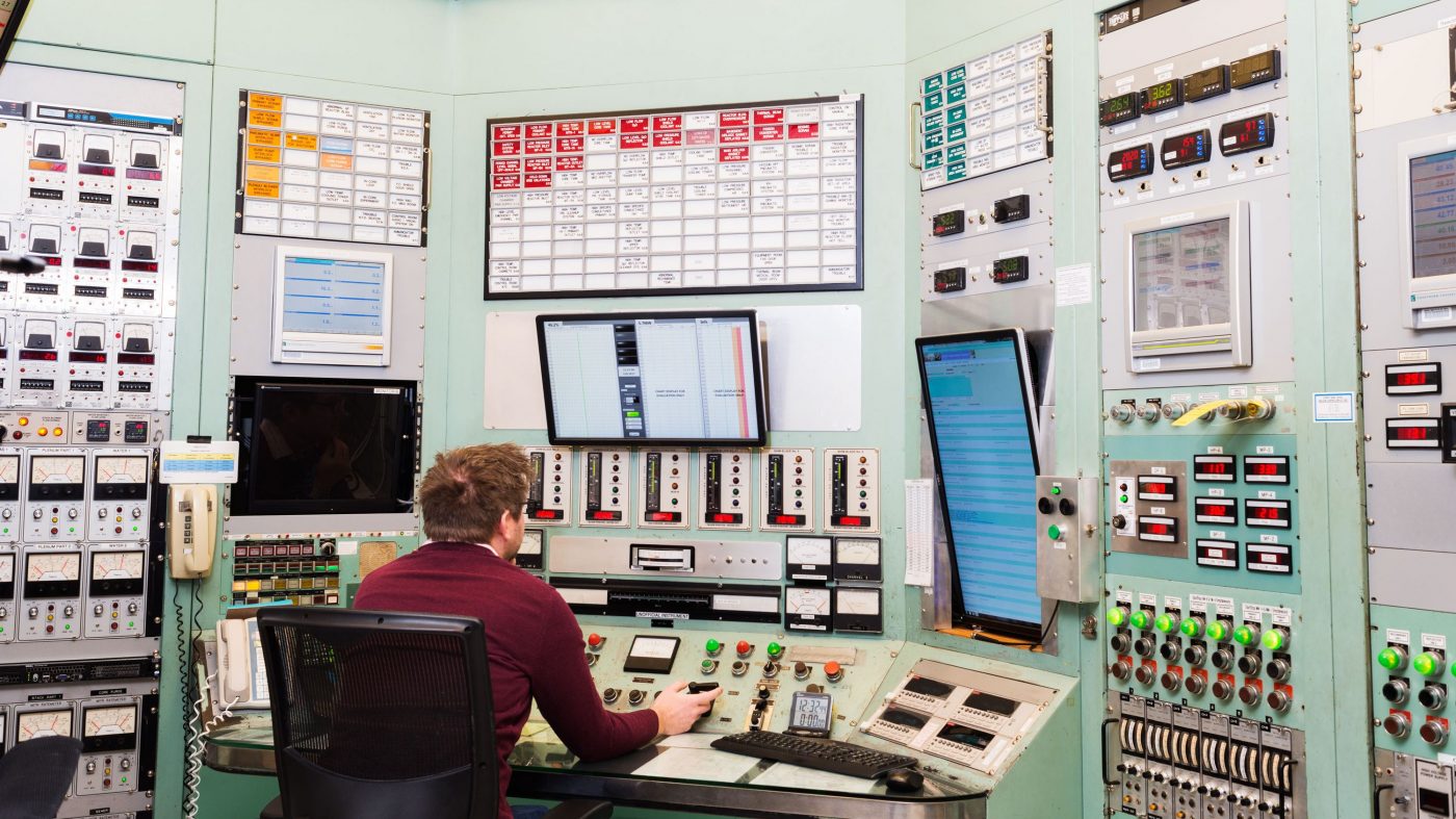 MIT Tech Review: MIT、次世代原子炉の研究を再開